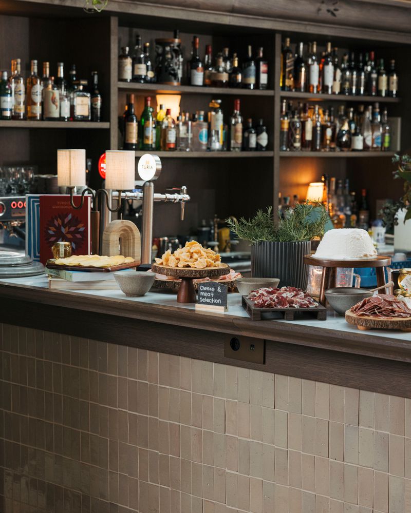 Volta Restaurant & Bar | El Born Restaurant | Borneta Hotel