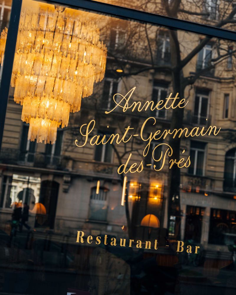 Brasserie In Saint Germain Des Prés | Annette Restaurant | Officine Bac Bar